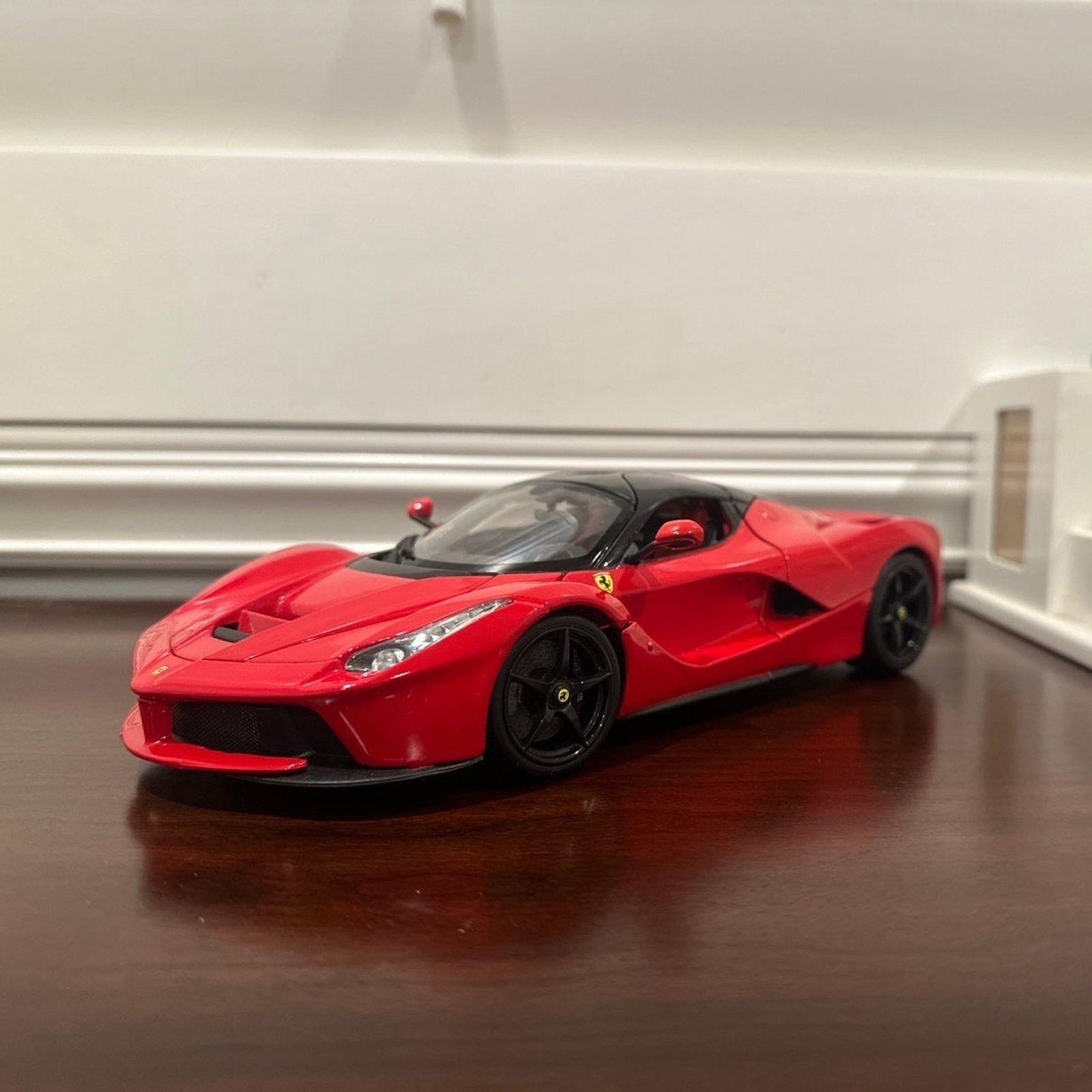 Ferrari Ferrari LaFerrari 1/18 (Rare Color Specification) | Grailed