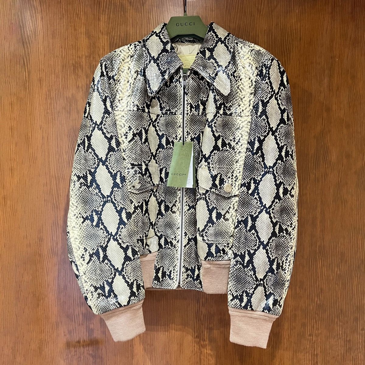 Gucci Gucci Snake Print Jacket in Medium | Grailed