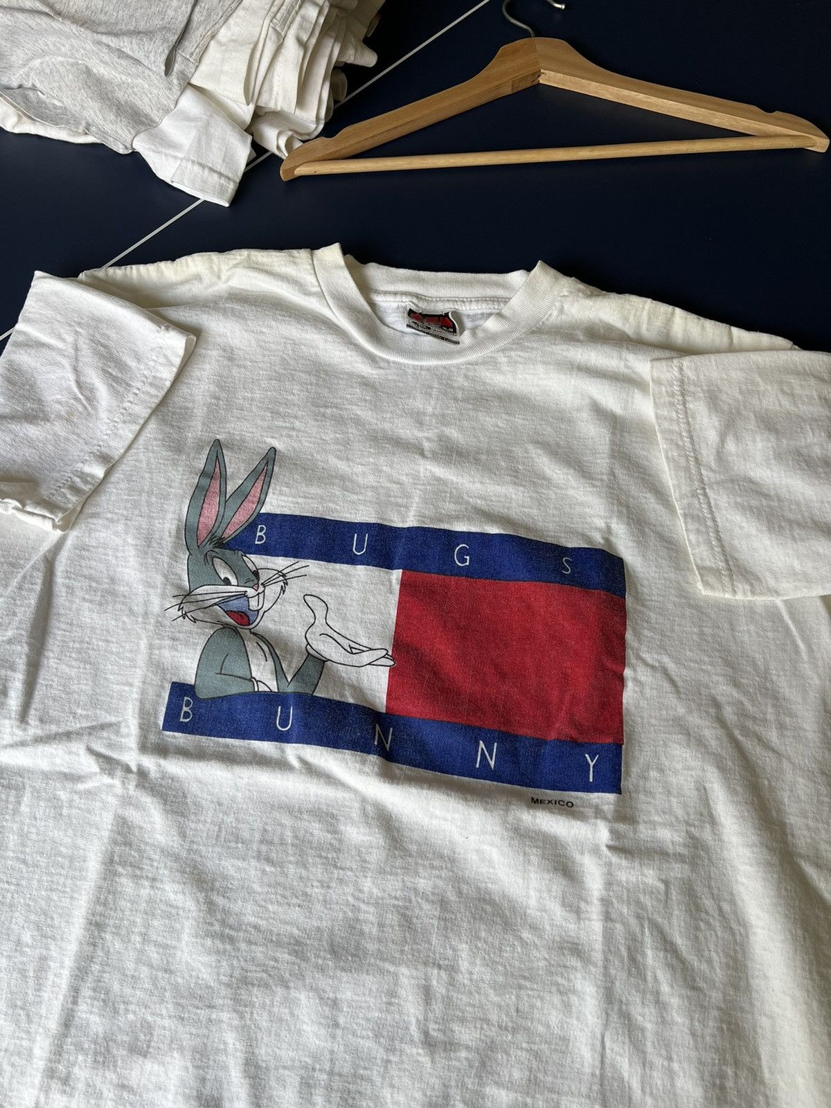 Vintage 90s Looney Tunes X TH Bugs Bunny Mexico Souvenir Bootleg Tee | Grailed