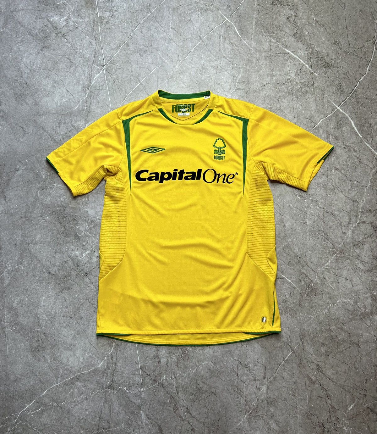 Umbro × Vintage Nottingham Forest 2003 2004 Home Football Shirt Rare ...