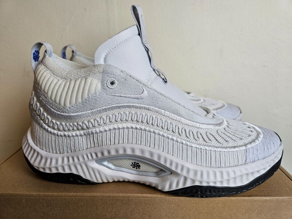 Nike Nike Cosmic Unity 3 Summit White Black | Grailed