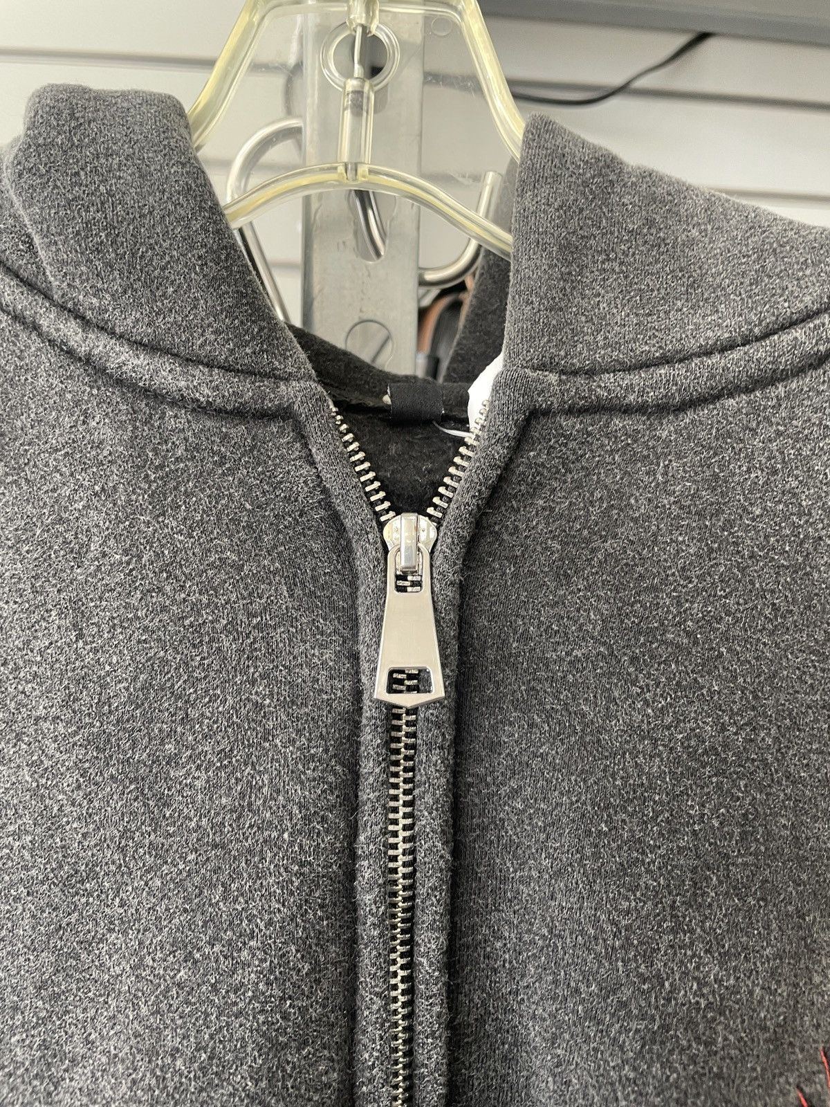 Streetwear × Vintage gv gallery raspberry hills og casamigo cropped zip ...