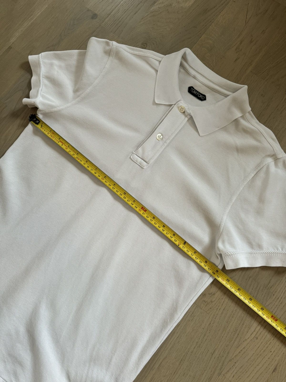 Tom Ford TOM FORD polo STUDY REAL FIT IN PHOTOS SHOWN BY TAPE MEASURE ...
