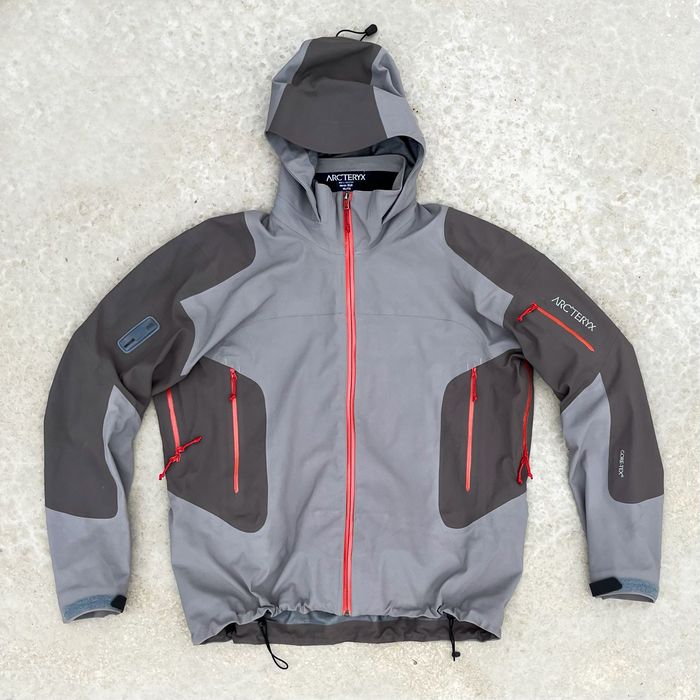 Arc'Teryx Rare Arc'teryx Stingray GoreTex RECCO Jacket Theta Beta | Grailed