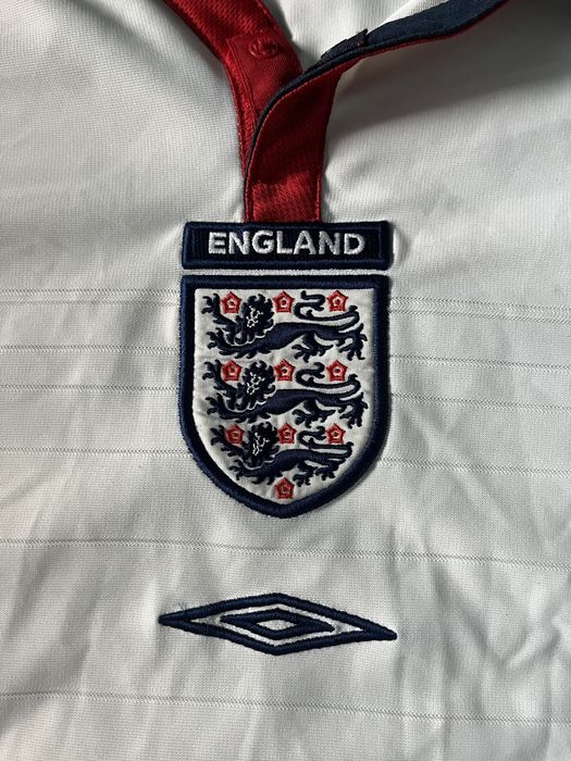Vintage Vintage 03-05 Umbro Reversible England Football Kit | Grailed