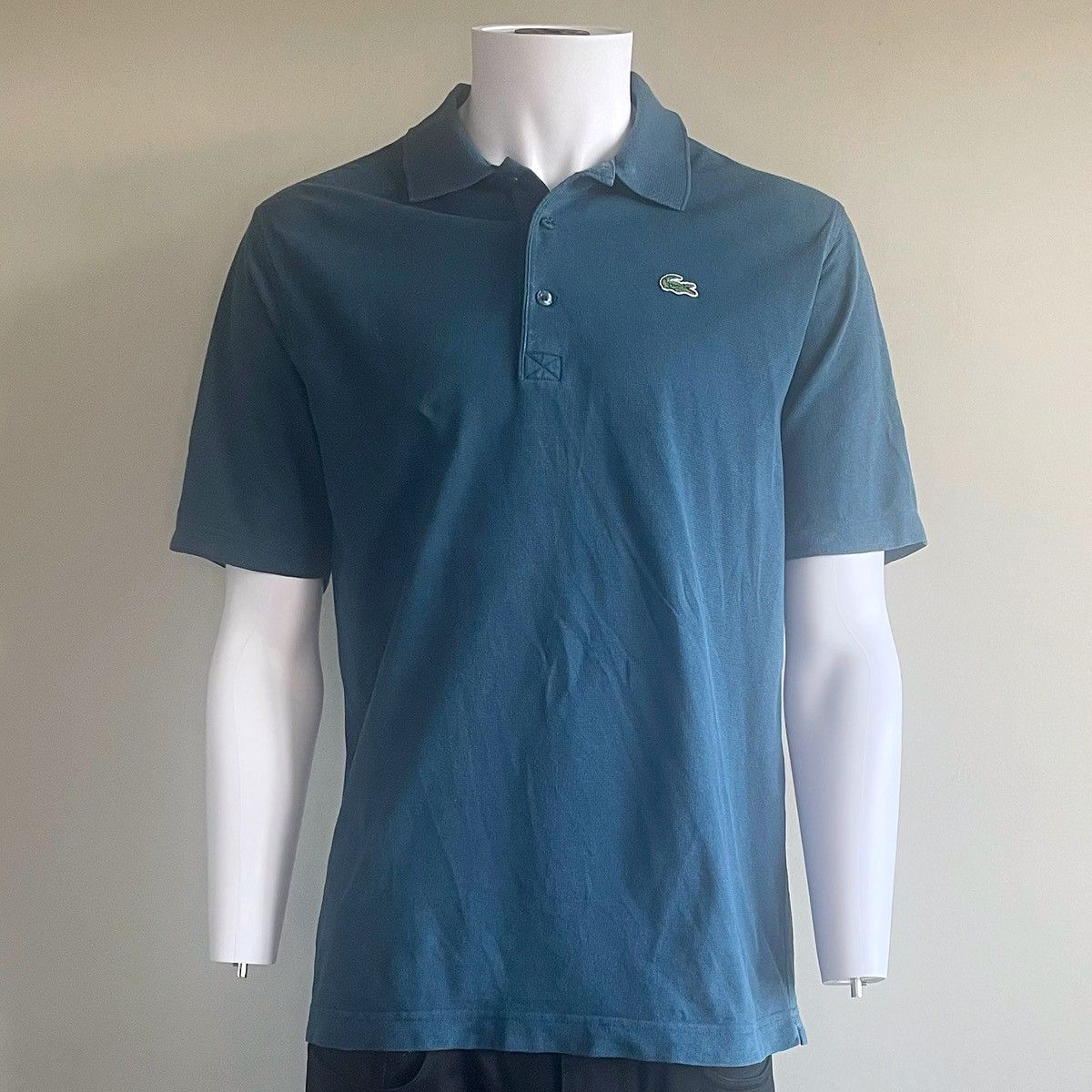 Lacoste 5191 store