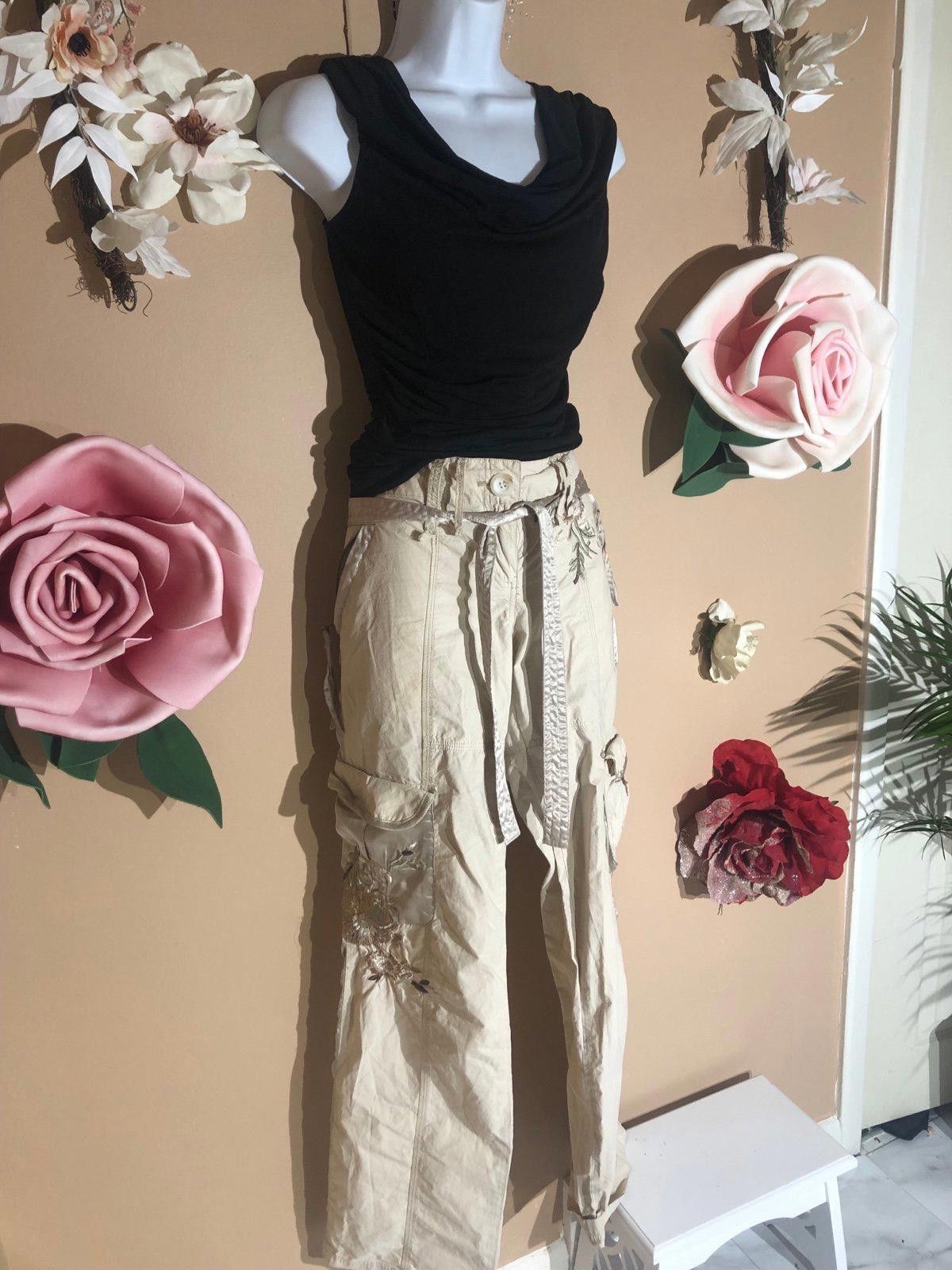 Designer Cream colored cargo pants with floral embroidery | Grailed