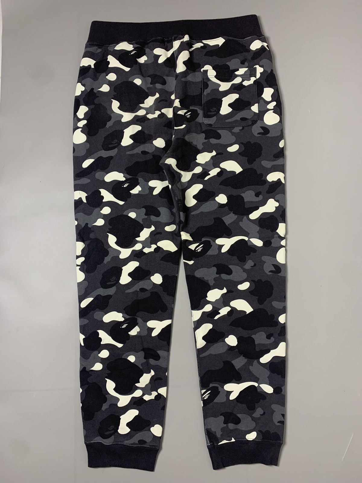 Bape BAPE ULTIMATE CITY CAMO SHARK SWEATPANTS - GLOW IN THE DARK | Grailed
