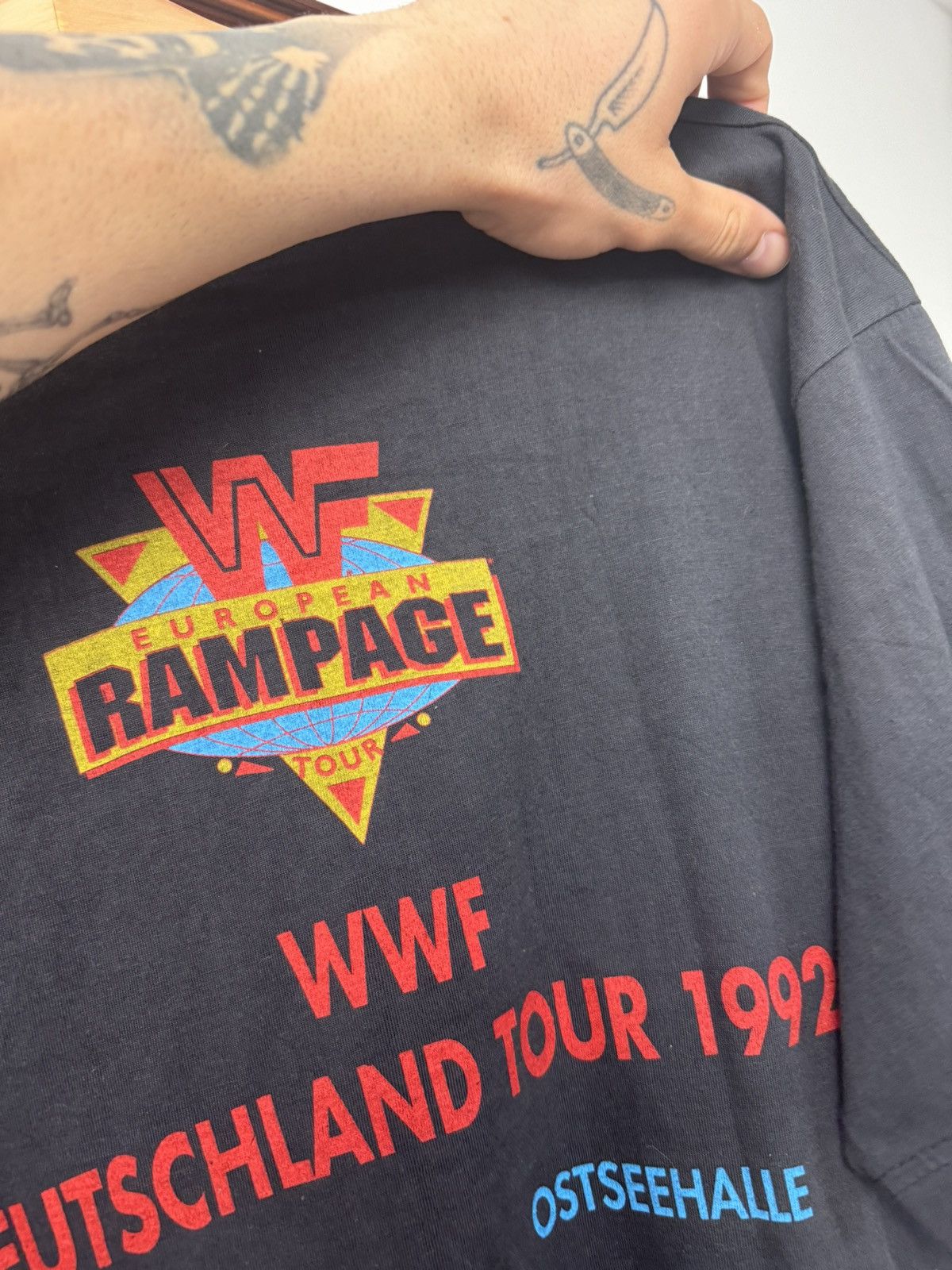 Rap Tees × Vintage × WWF Undertaker Vintage WWE 1992 Rampage Wrestling ...
