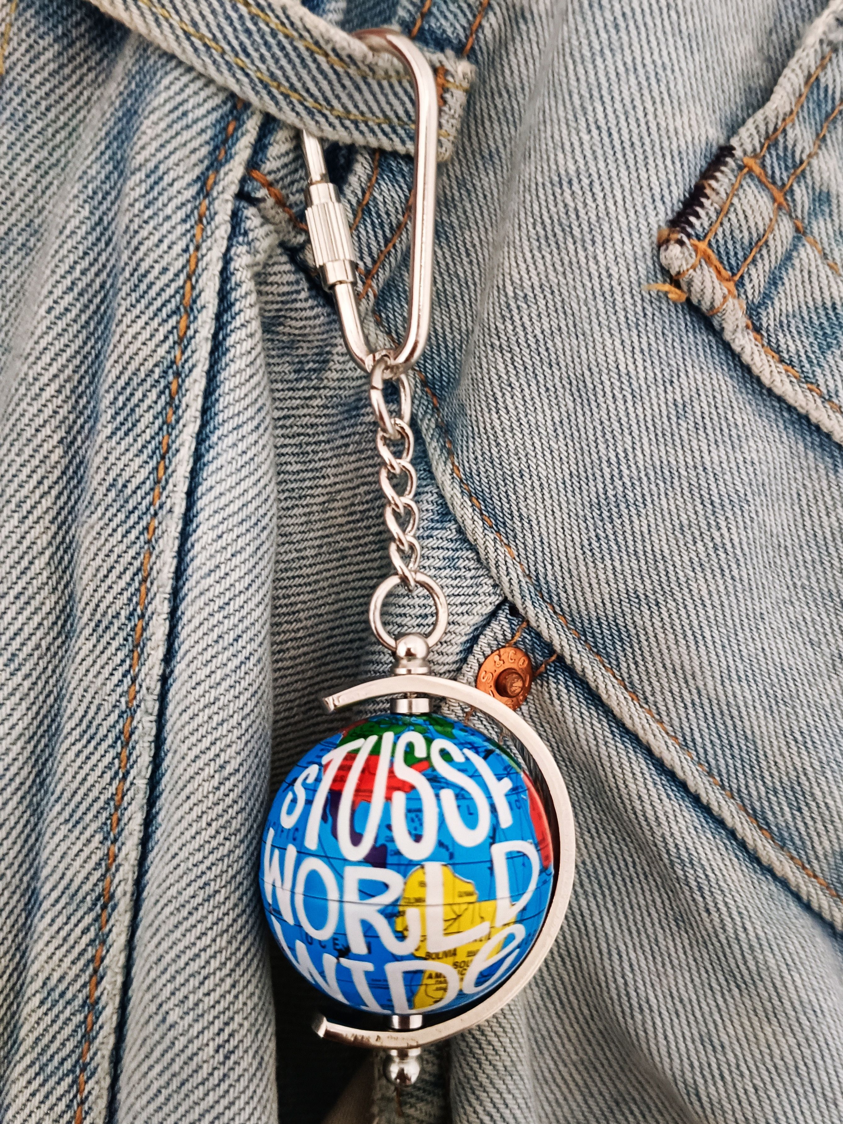 Hypebeast × Stussy STUSSY GLOBE KEYCHAIN | Grailed