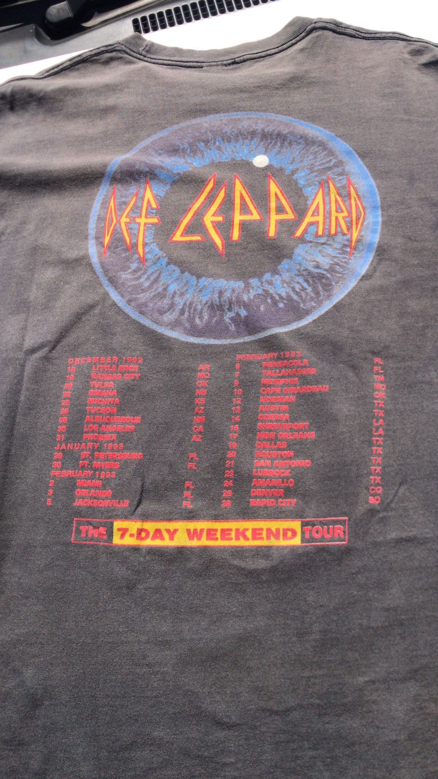 Def Leppard × Vintage VTG Def Leppard 92’ The 7 Day Weekend Band Tshirt ...