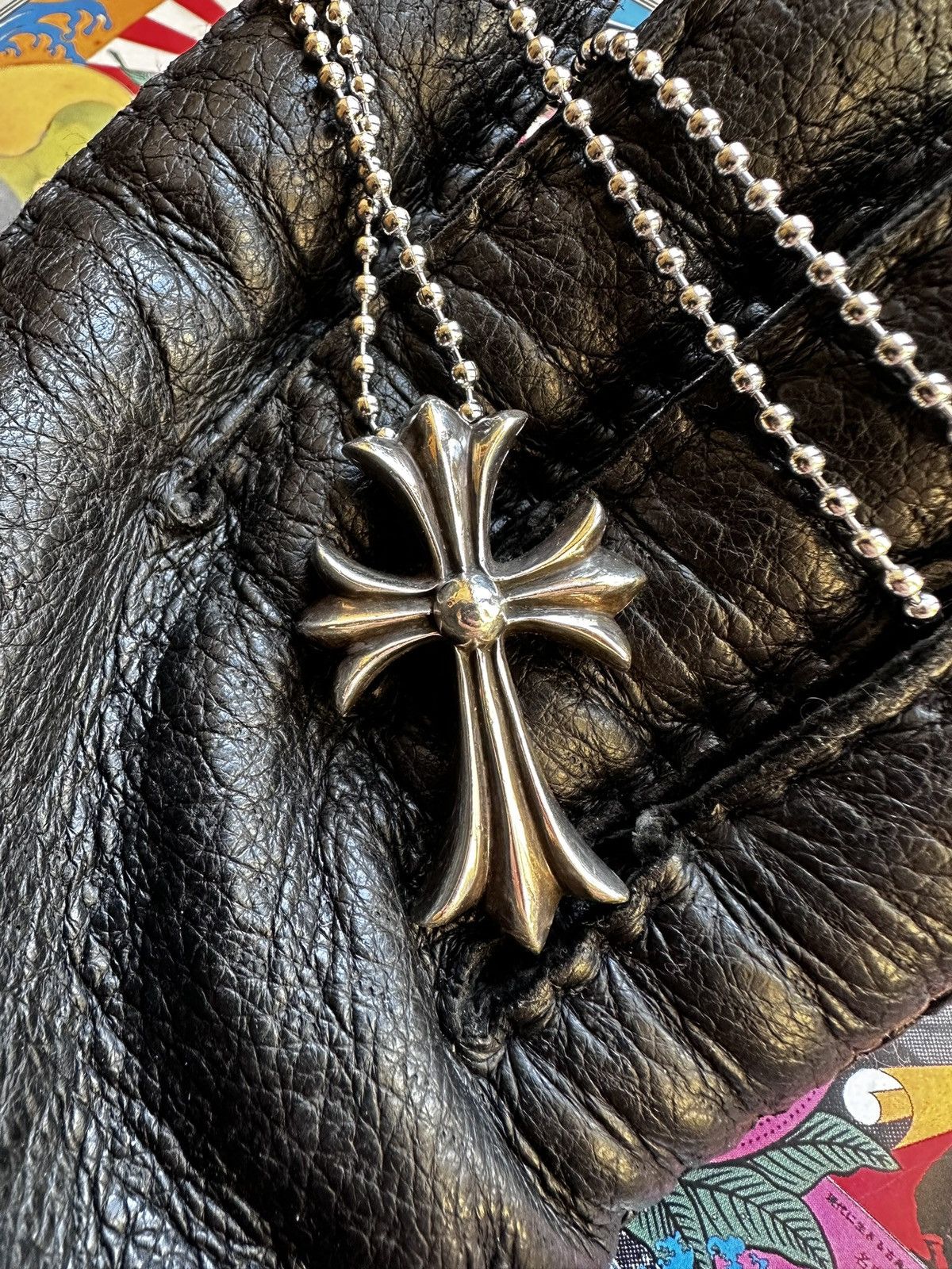 Chrome Hearts Relist Chrome hearts Small Cross pendant top + ball chain ...