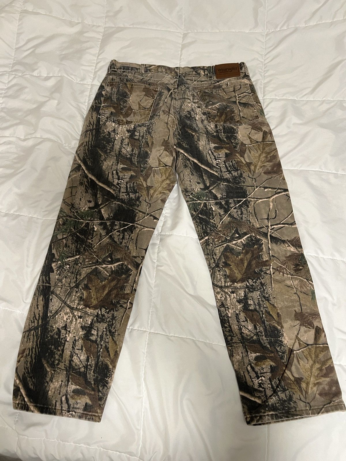 Realtree × Wrangler Wrangler RealTree camo denim | Grailed