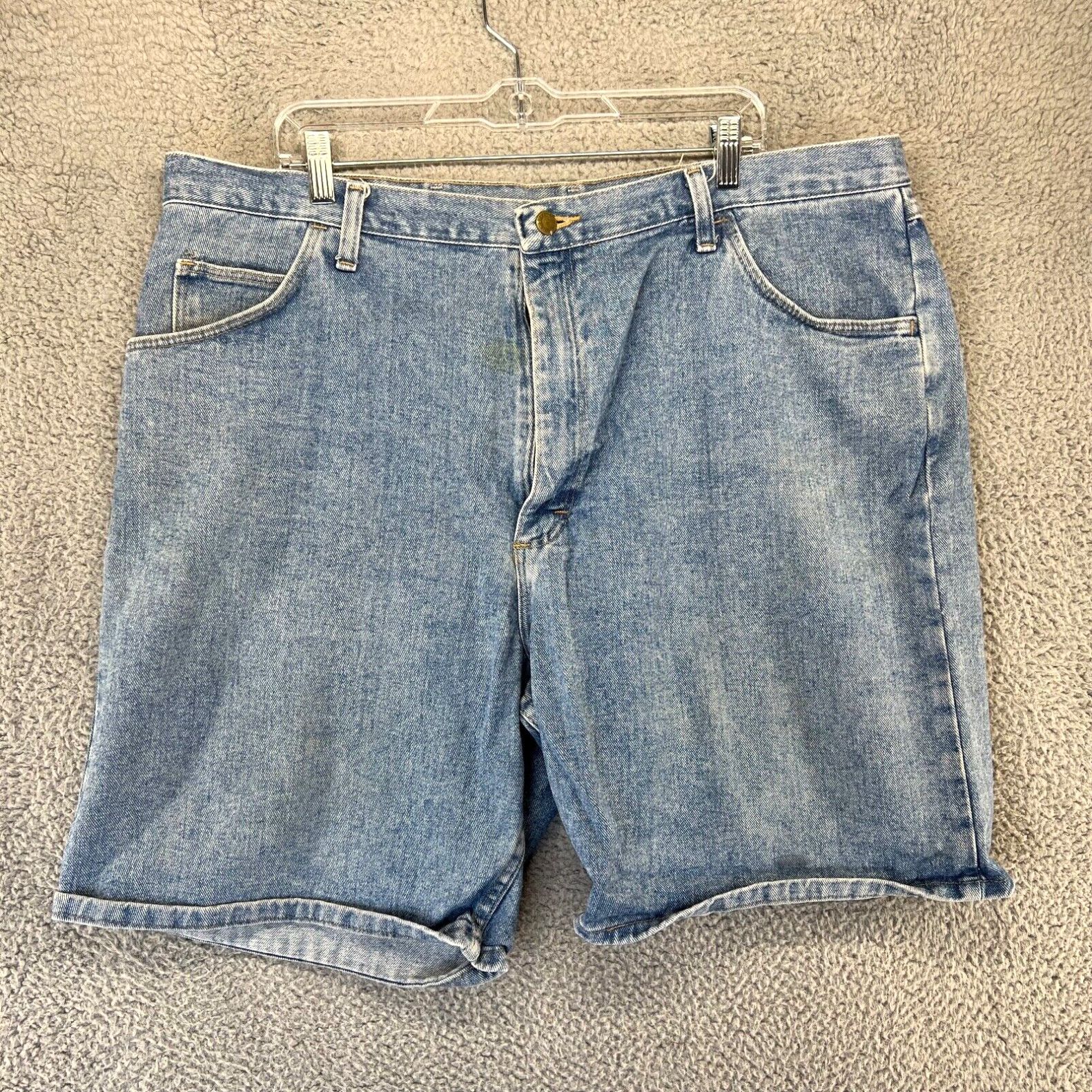 Wrangler Vintage Wrangler Shorts mens 42 Blue Denim Jorts Baggy Faded ...