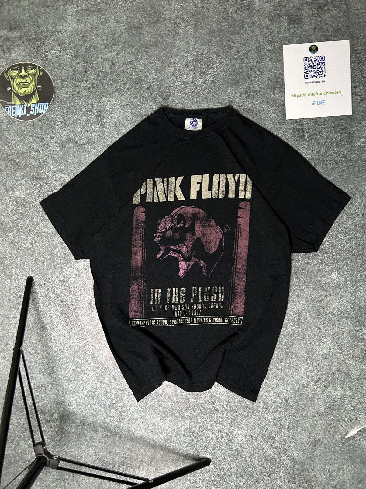 Pink Floyd × Rock T Shirt × Vintage Pink Floyd In The Flesh Graphic T ...