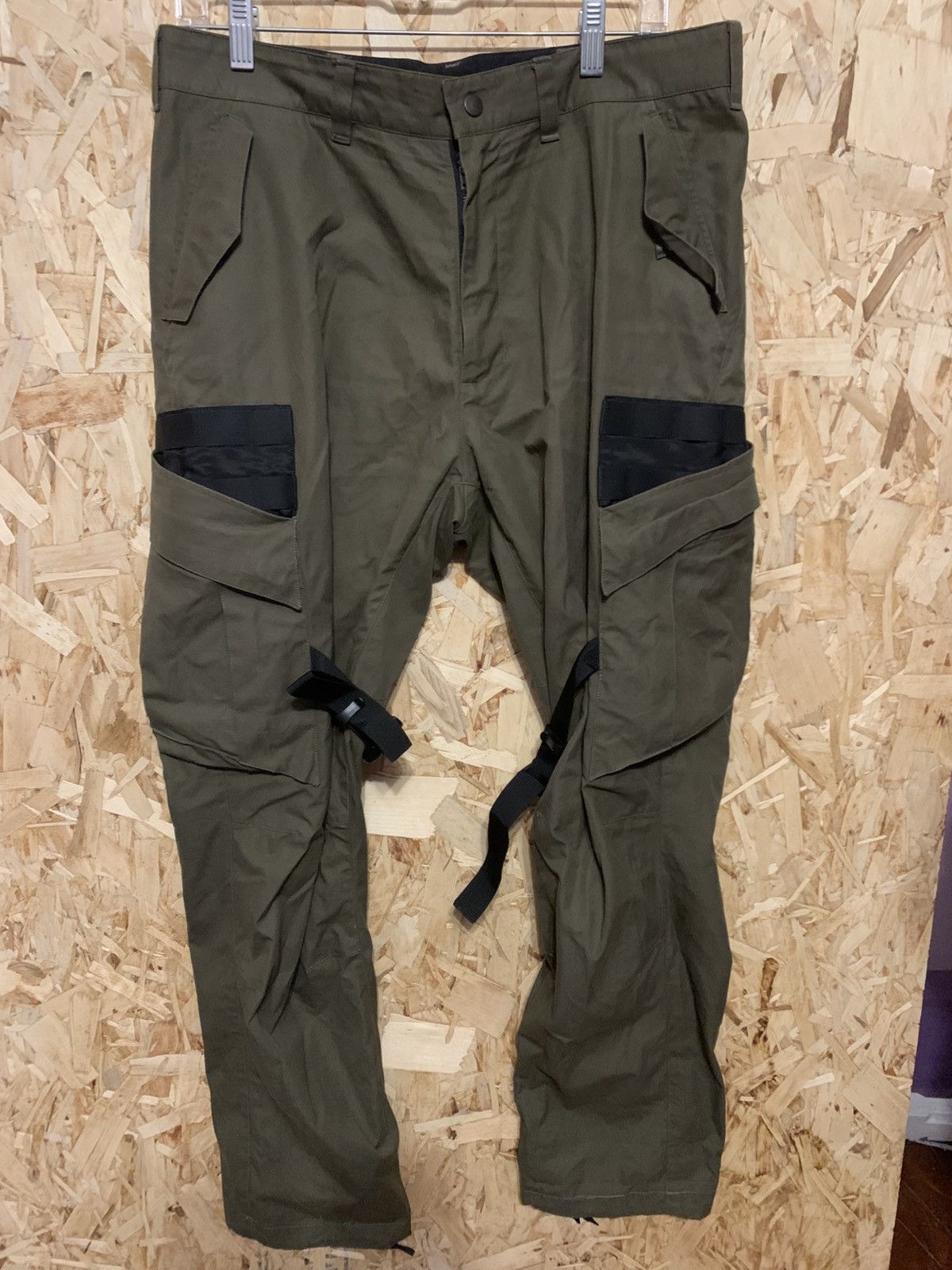 Acronym OG Acronym P5TS with custom straps | Grailed