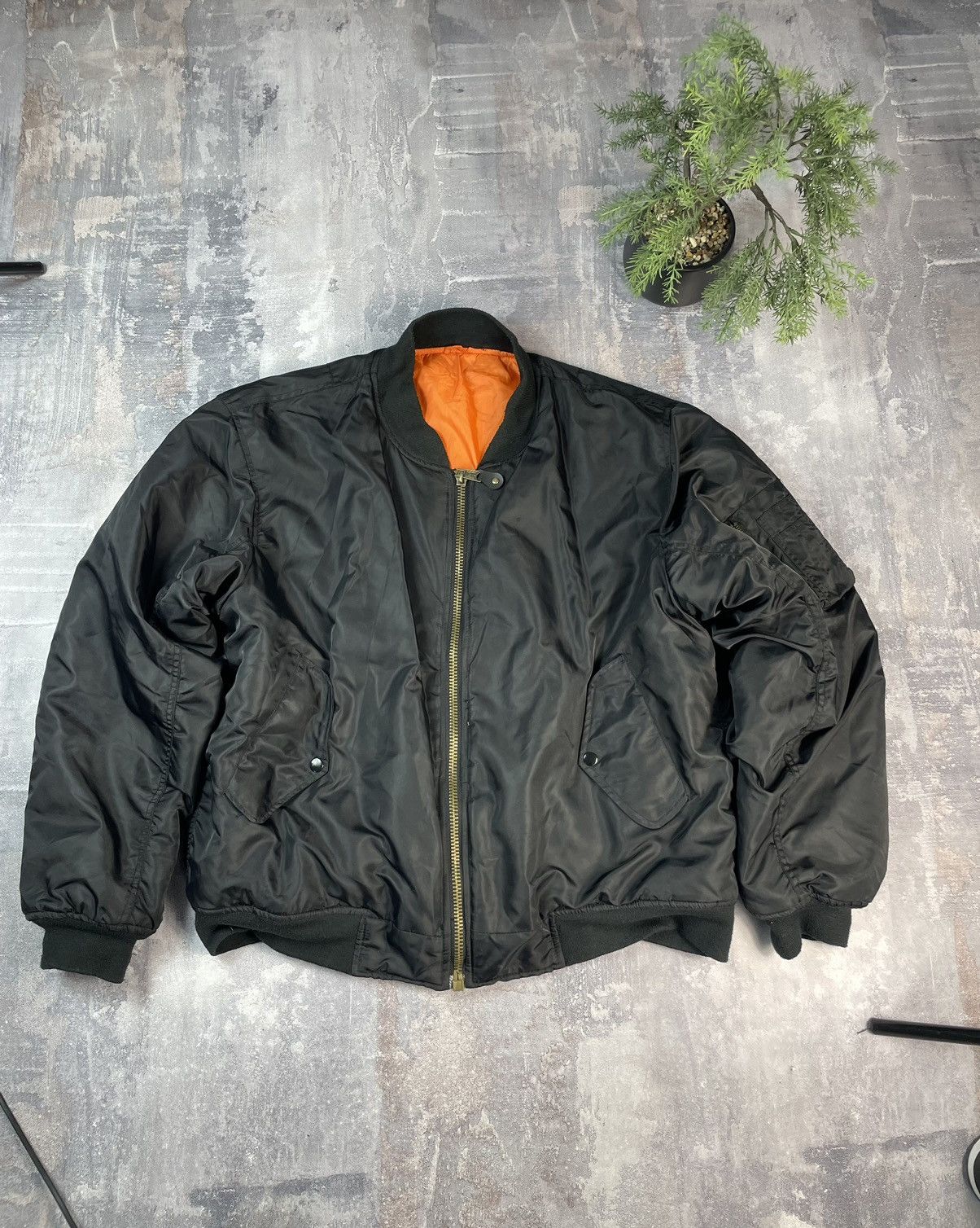 Bomber Jacket × Usaf × Vintage Vtg 90s USAF RT Industries M1 Reversible ...