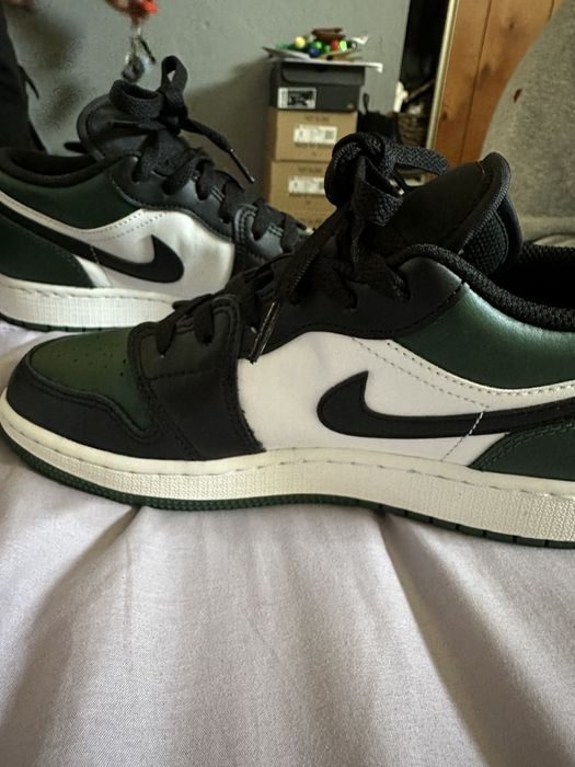 Nike Air Jordan 1s low black & green | Grailed