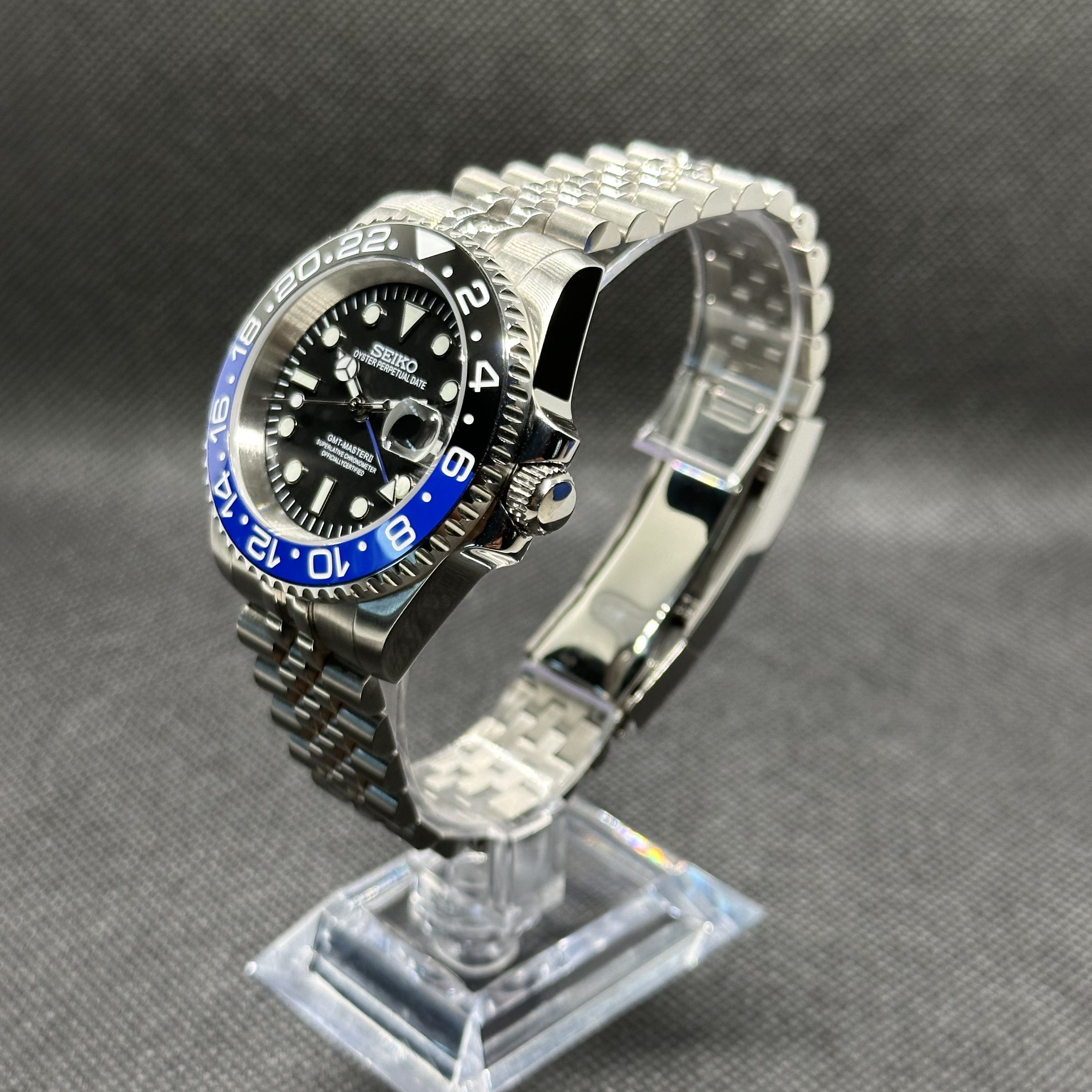 Custom Seiko Mod “Batgirl” GMT Dive Watch (Premium Dial) | Grailed