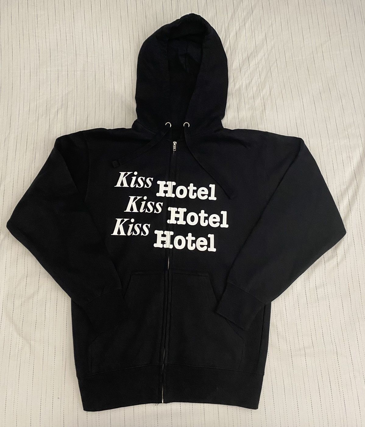 Custom kiss hotel classic black zip up | Grailed