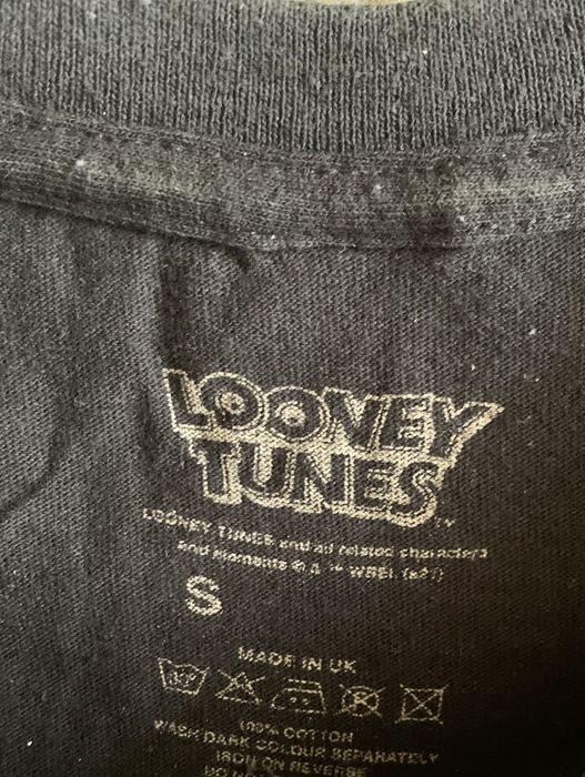 Vintage Taz Skeleton Looney Tunes T-Shirt | Grailed