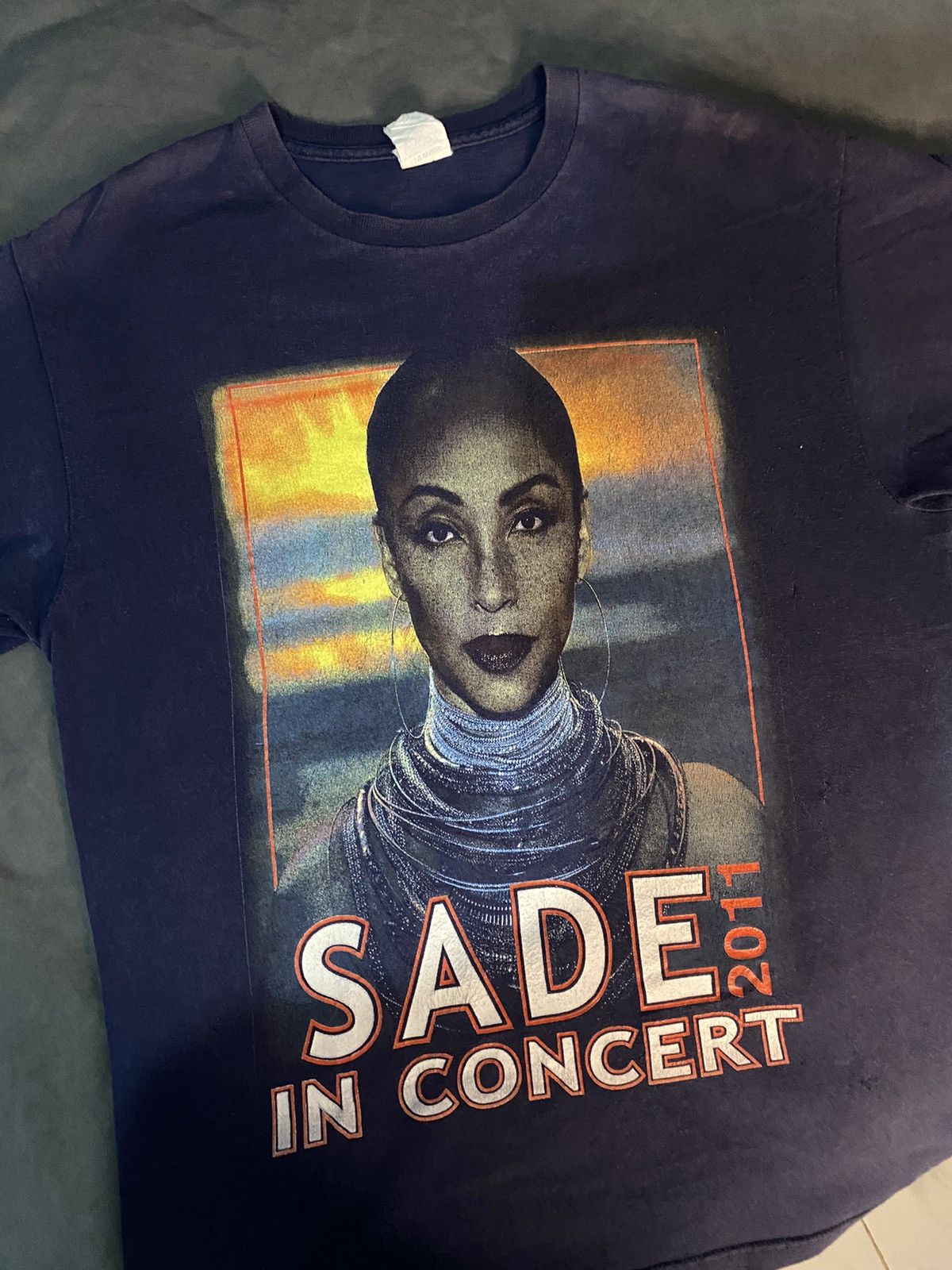 Band Tees × Vintage Sade in Concert 2011 | Grailed