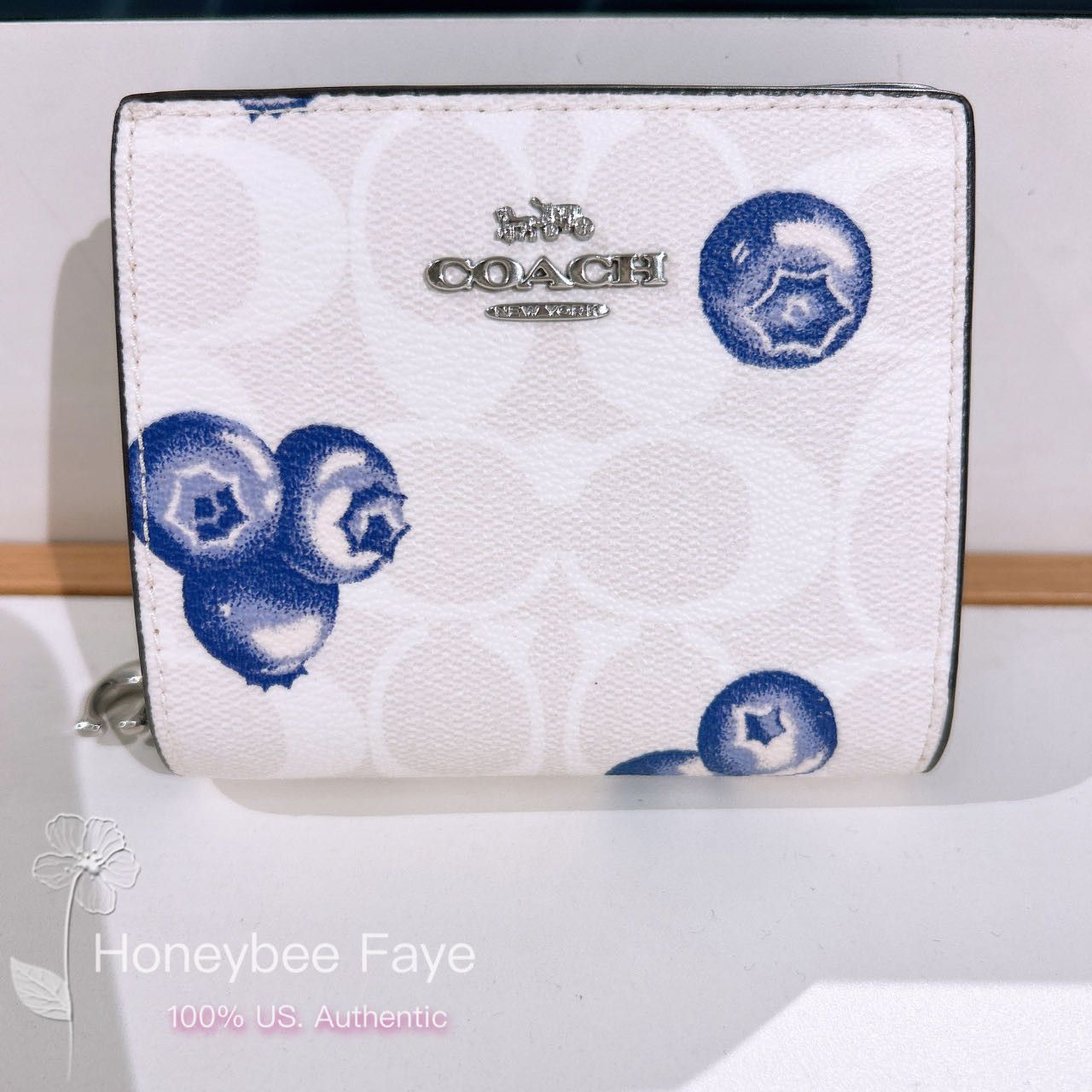 Coach Snap Wallet In Signature Canvas With Blueberry Print CR941 | Grailed