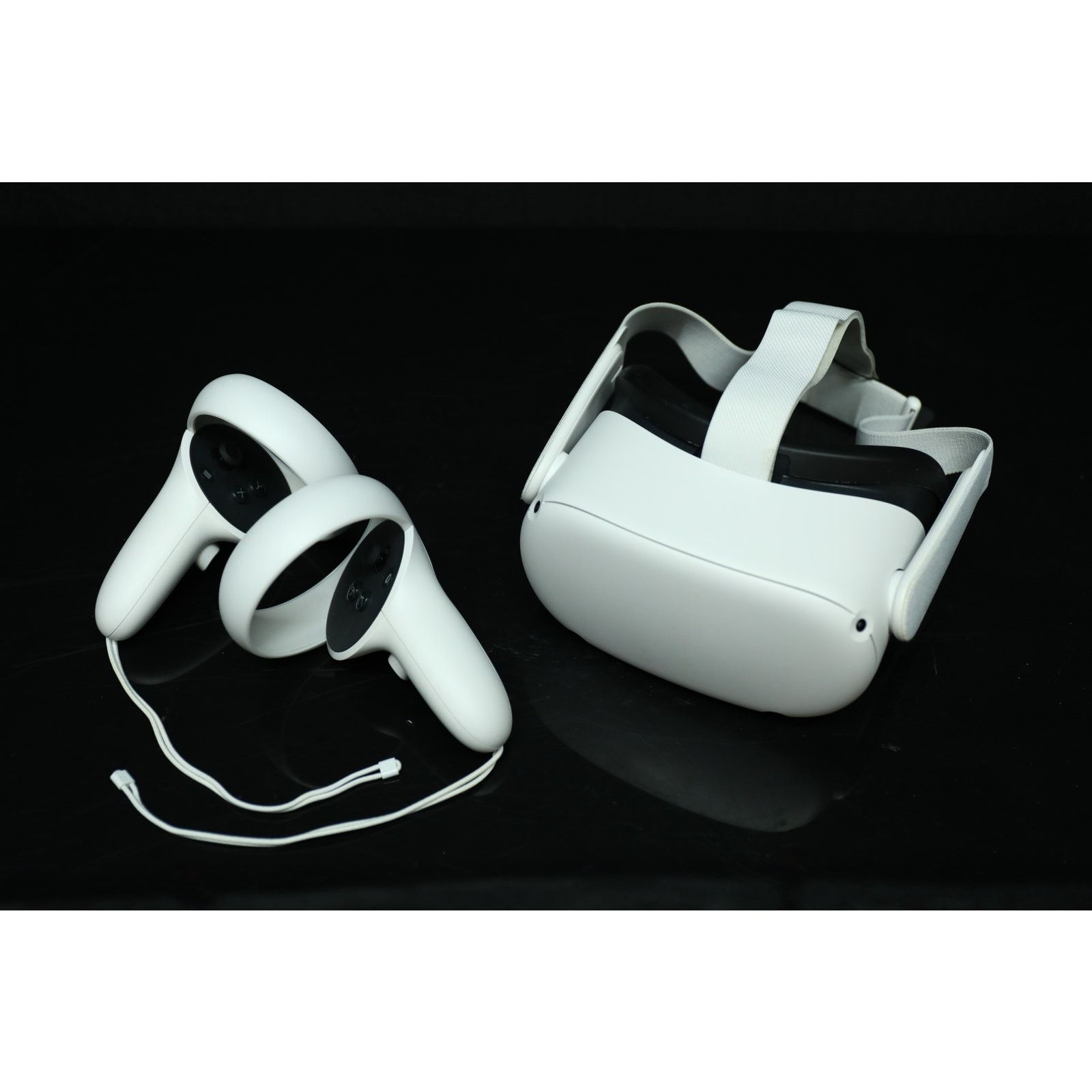 Meta Oculus Meta Quest 2 Immersive All-In-One VR Headset White | Grailed