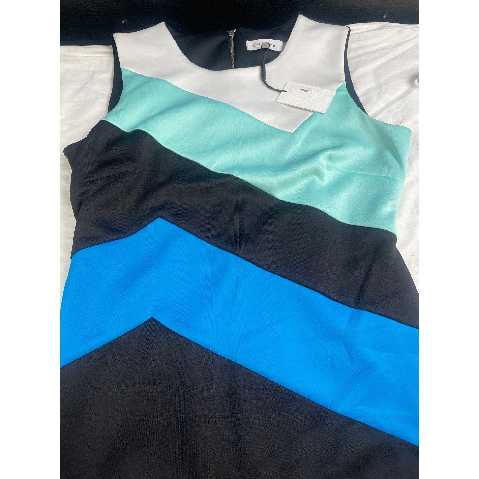 Calvin Klein Calvin Klein Women's Colorblock Dress, Sleeveless, knee ...