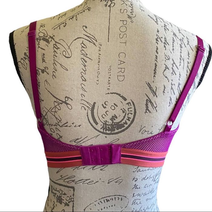 Victoria's Secret Victoria’s Secret 32DDD Very Sexy Lightly Lined ...