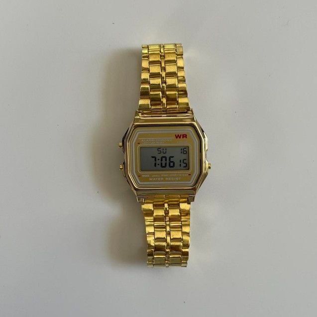 Casio Y2K 2000s vintage retro gold stainless steel digital watch | Grailed