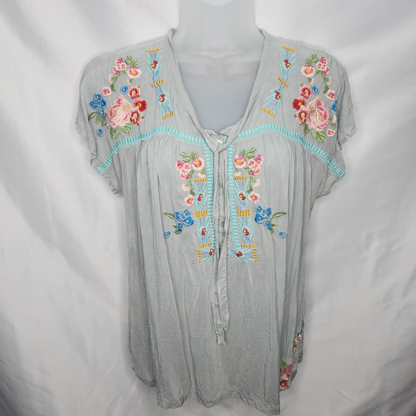 Johnny Was Johnny Was Gray V neck Floral Boho Embroidery Blouse | Grailed