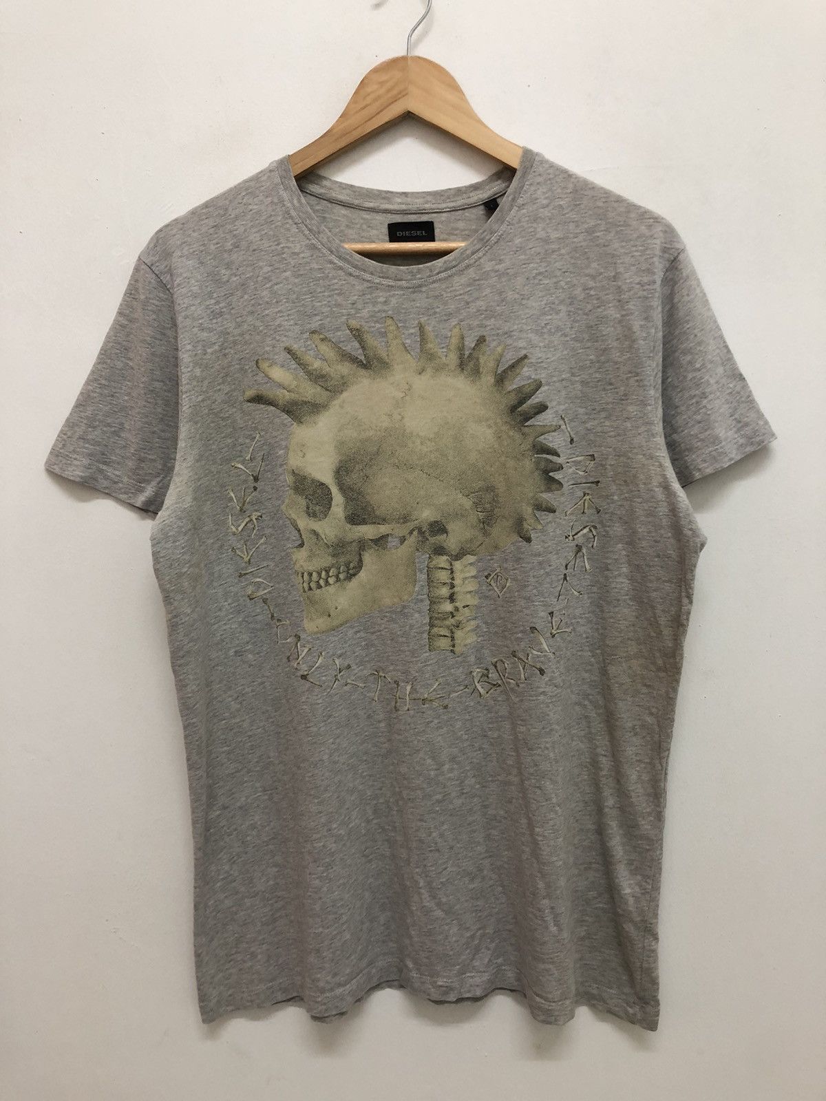 Diesel PUNK 🔥 ONLY THE BRAVE MOHAWK MOHICAN SKULL GRAPHICAL LOGO | Grailed