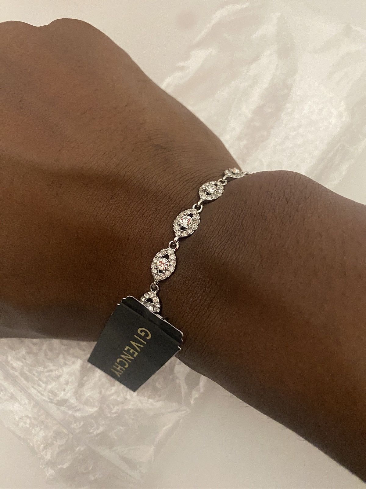 Givenchy × Luxury × Streetwear Rare ⚠️ Givenchy Crystal Flex Bracelet ...