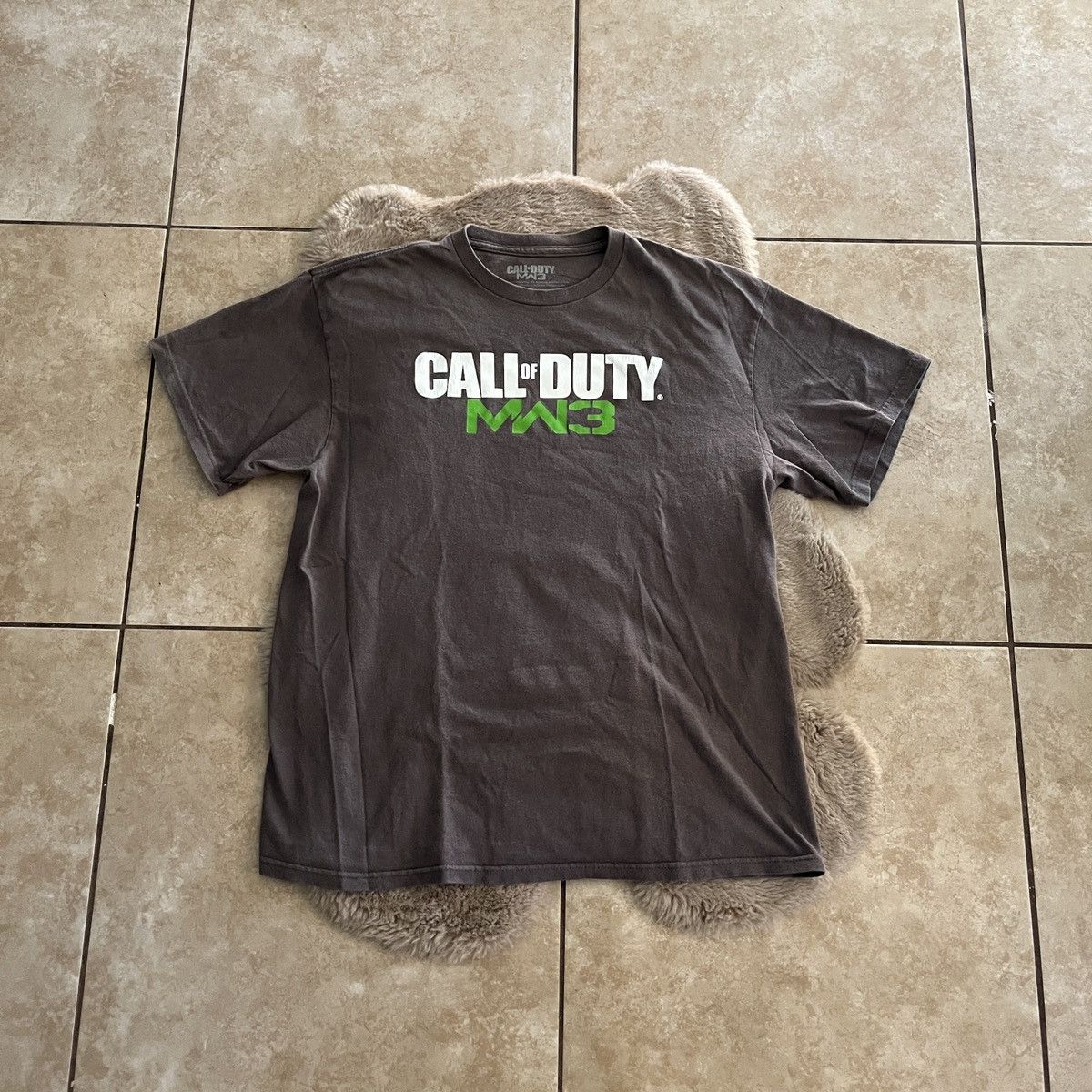 Vintage Call of Duty MW3 T-shirt | Grailed