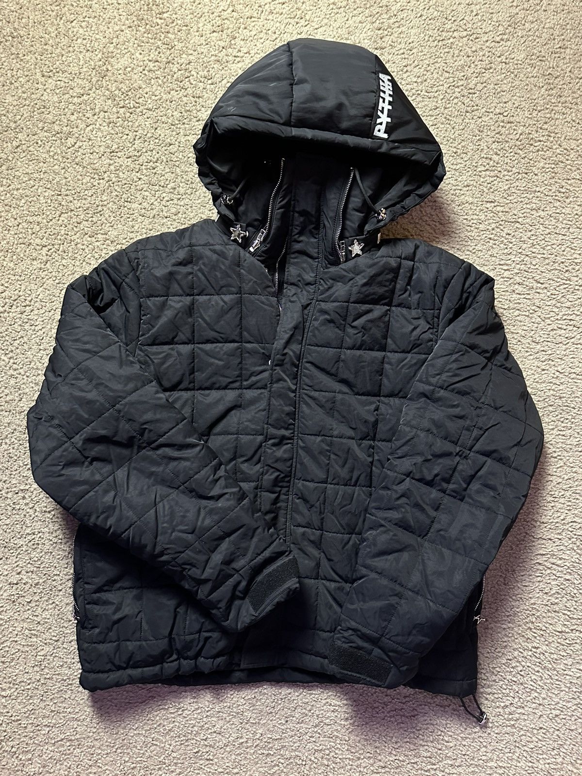 Pythia PYTHIA Puffer Jacket | Grailed
