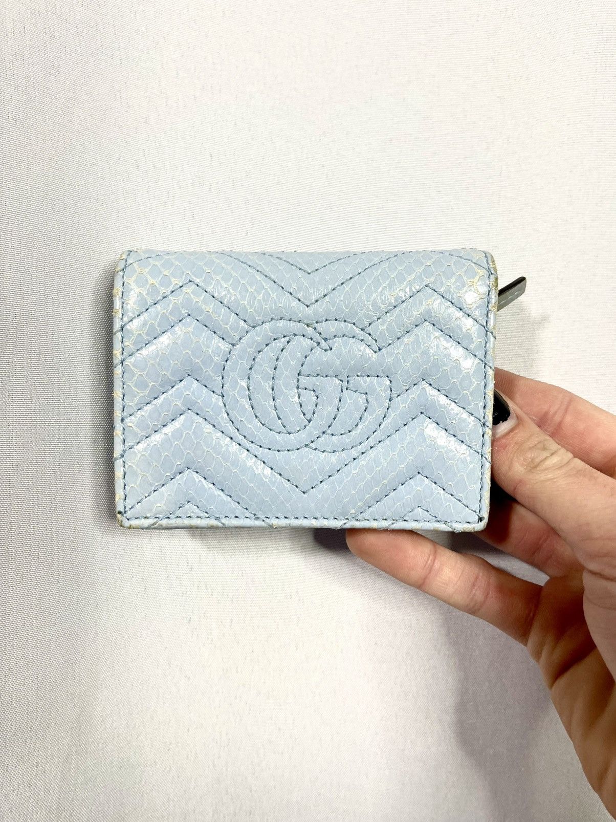 Gucci Gucci | GG Marmont light blue embossed leather bifold wallet ...