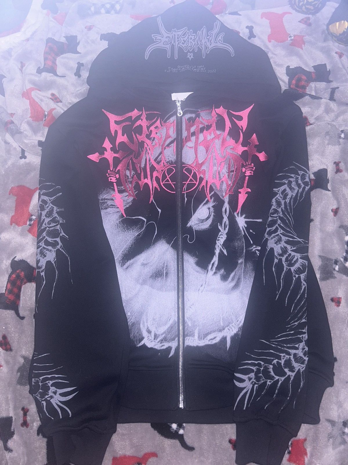 Designer × Eternal × Streetwear Eternal Artwear Heartagram Zipup | Grailed