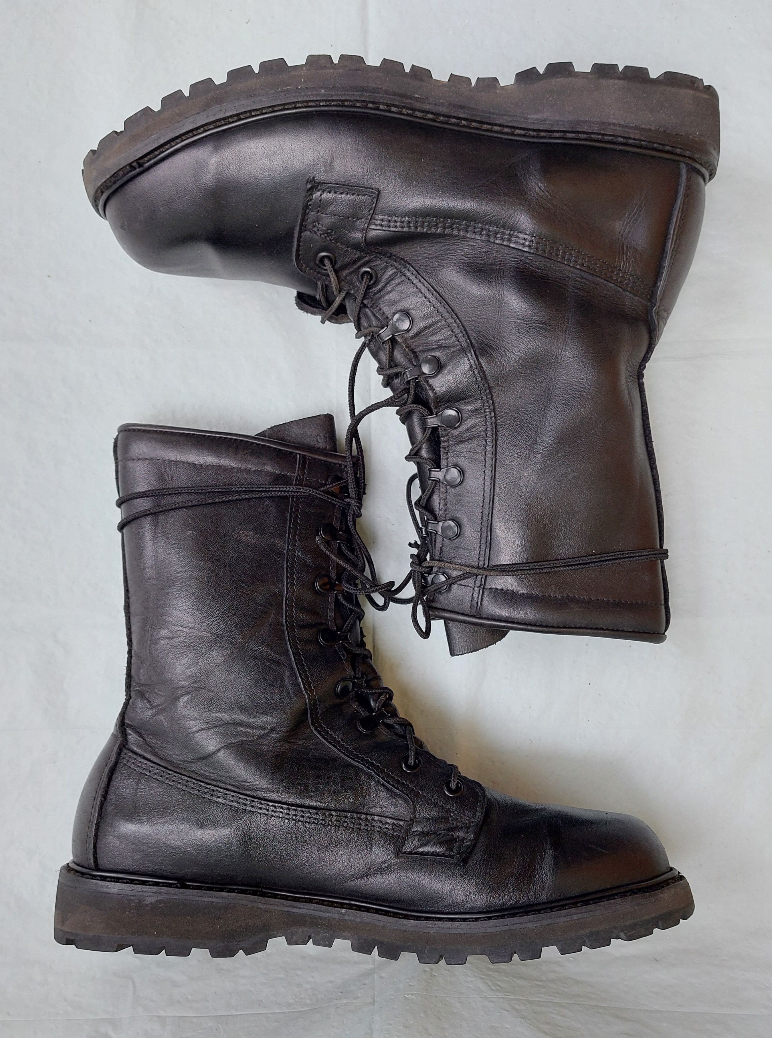 Goretex Vtg BATES GORE-TEX military combat boots | Grailed