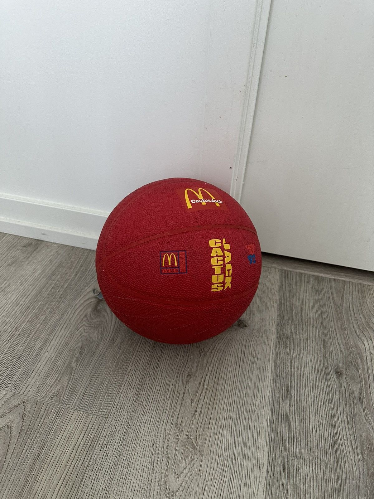 Travis Scott Travis Scott x Mc Donalds Ball | Grailed