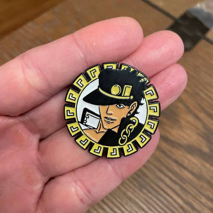 Pins JoJo's Bizarre Adventure: Jotaro Kujo 363-1 | Grailed