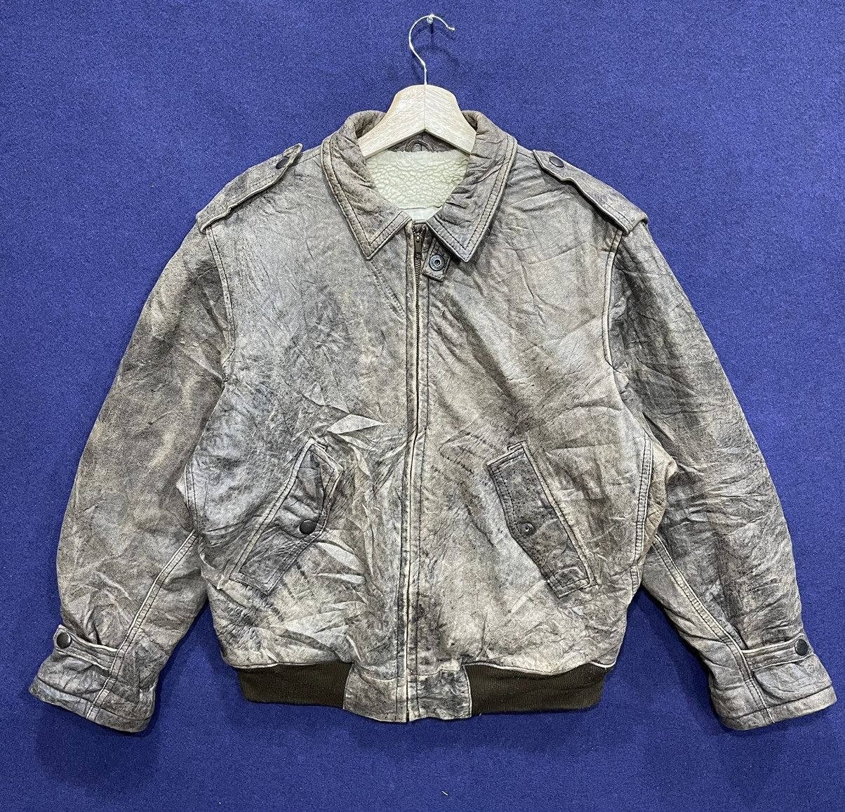 Vintage Vintage 80s Pilot Leather Jacket Lucky Raider Made in Italy ...