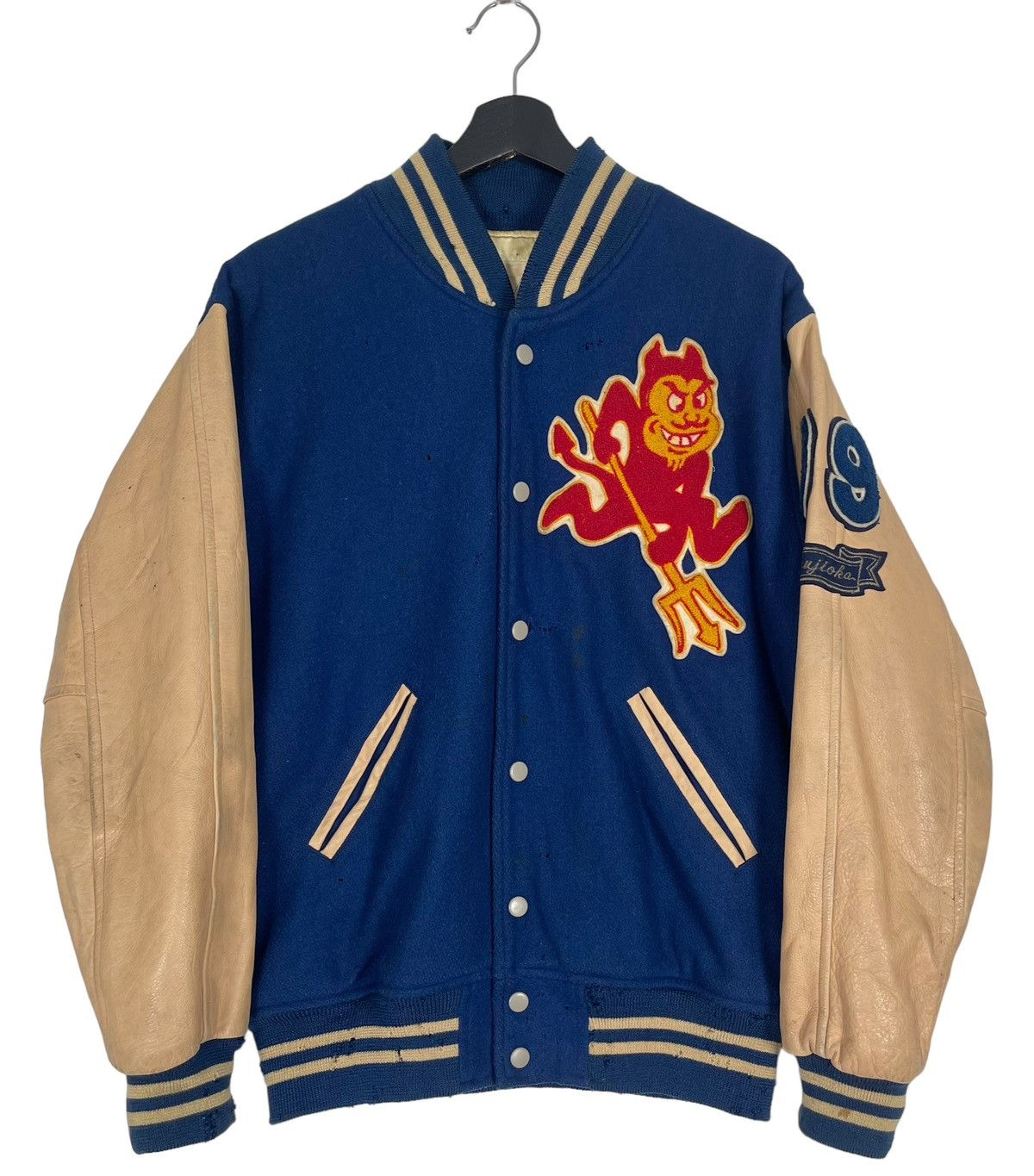 Vintage 80s Vintage Distressed Chaminade Basketball Team Honolulu | Grailed