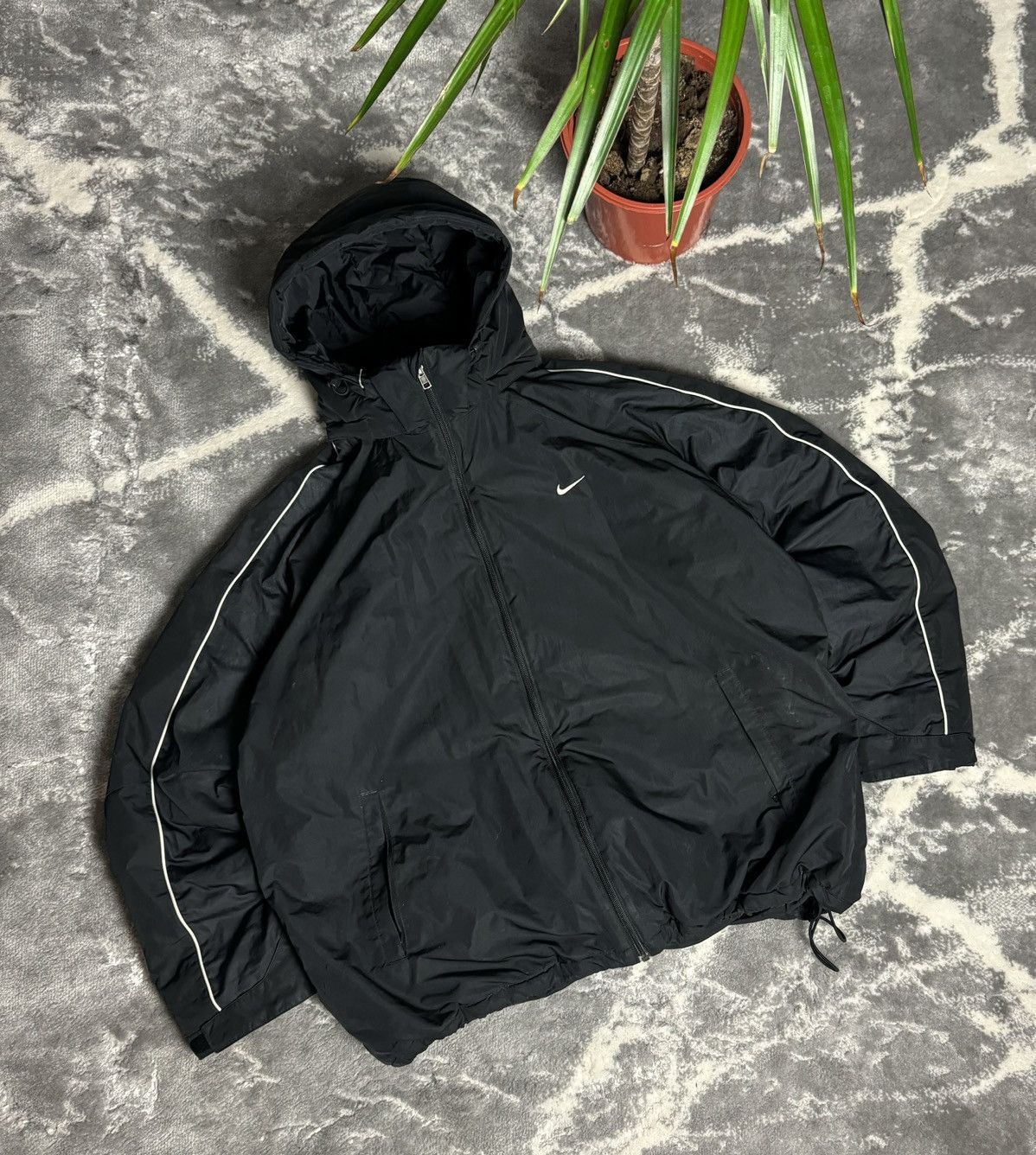 Nike 00s Nike Vintage Down Winter Jacket Hooded Drill | Grailed