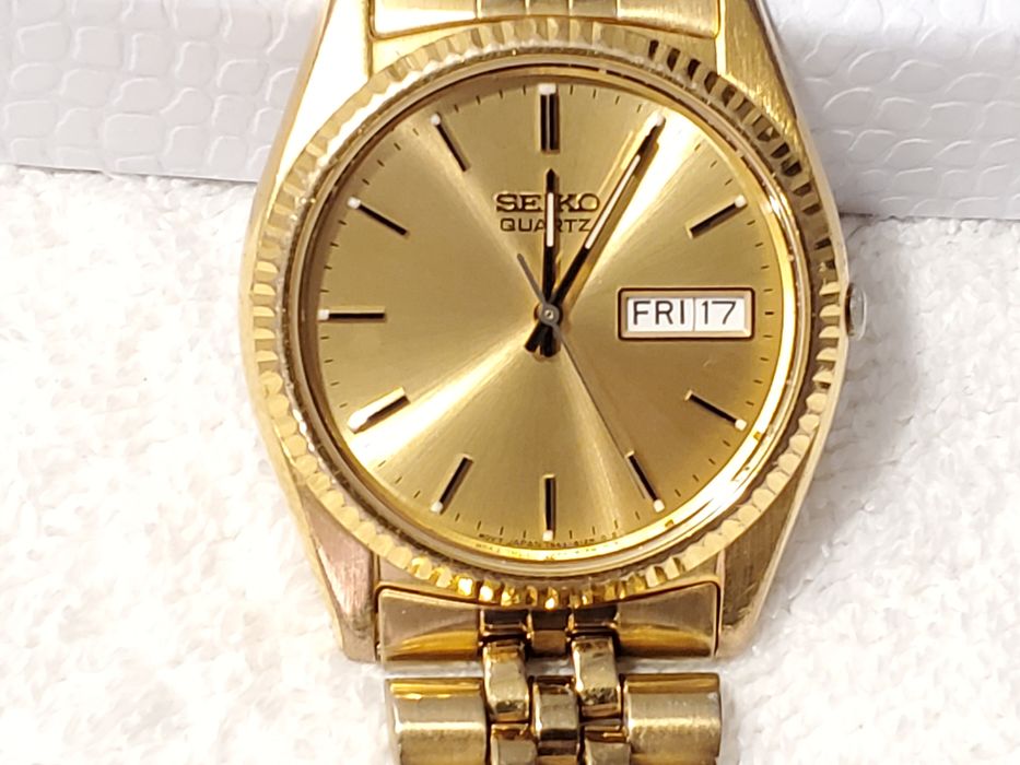 Seiko Vintage Seiko Men's Day Date Quartz Watch Stainless Steel | Grailed