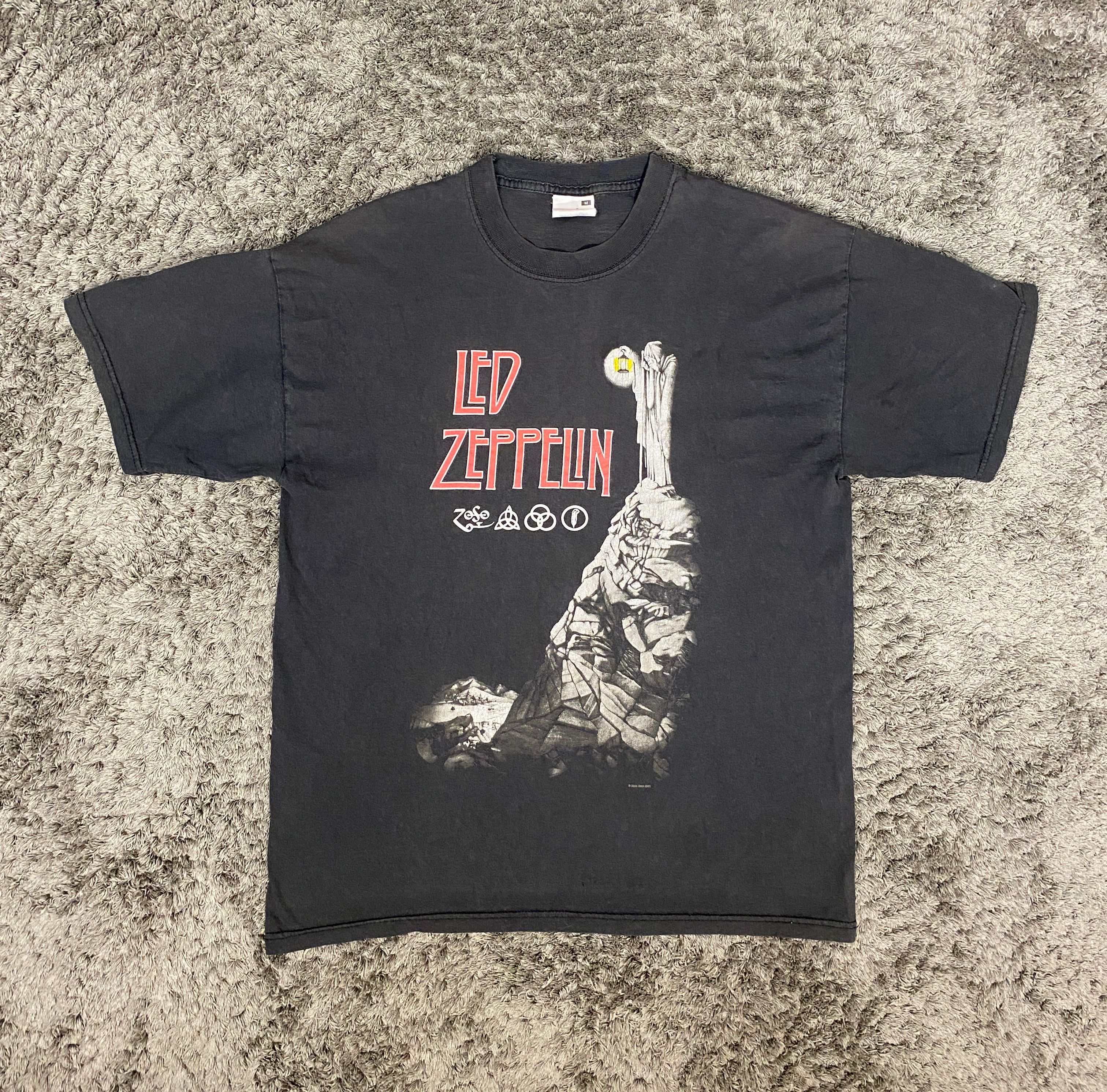 Band Tees × Led Zeppelin × Vintage Vintage 2001 Led Zeppelin Zoso Tee ...