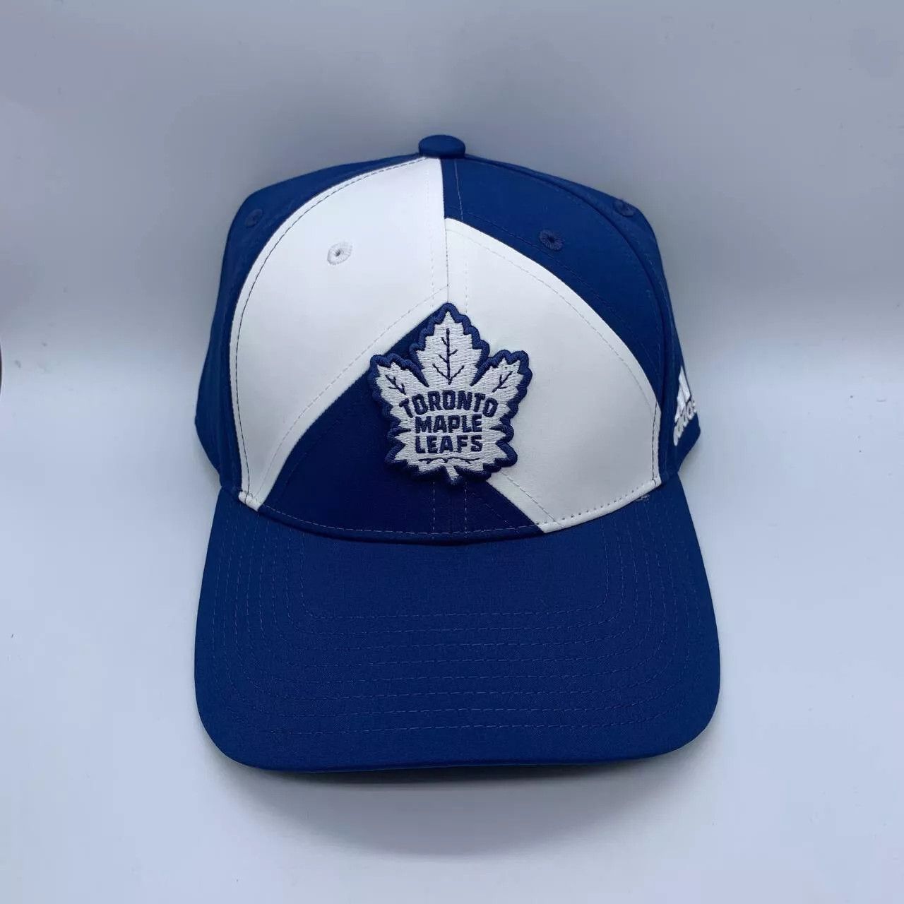 Adidas × NHL Toronto Maple Leafs Hat Men Medium - Large NHL Fitted Cap ...