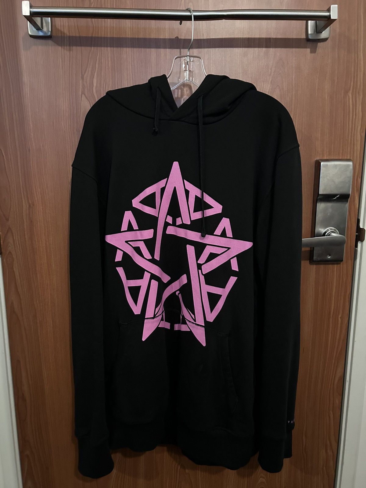 1017 ALYX 9SM Destroy Lonely x 1017 Alyx 9SM Colab | Grailed 1017 ALYX 9SM Destroy Lonely x 1017 Alyx 9SM Colab | Grailed