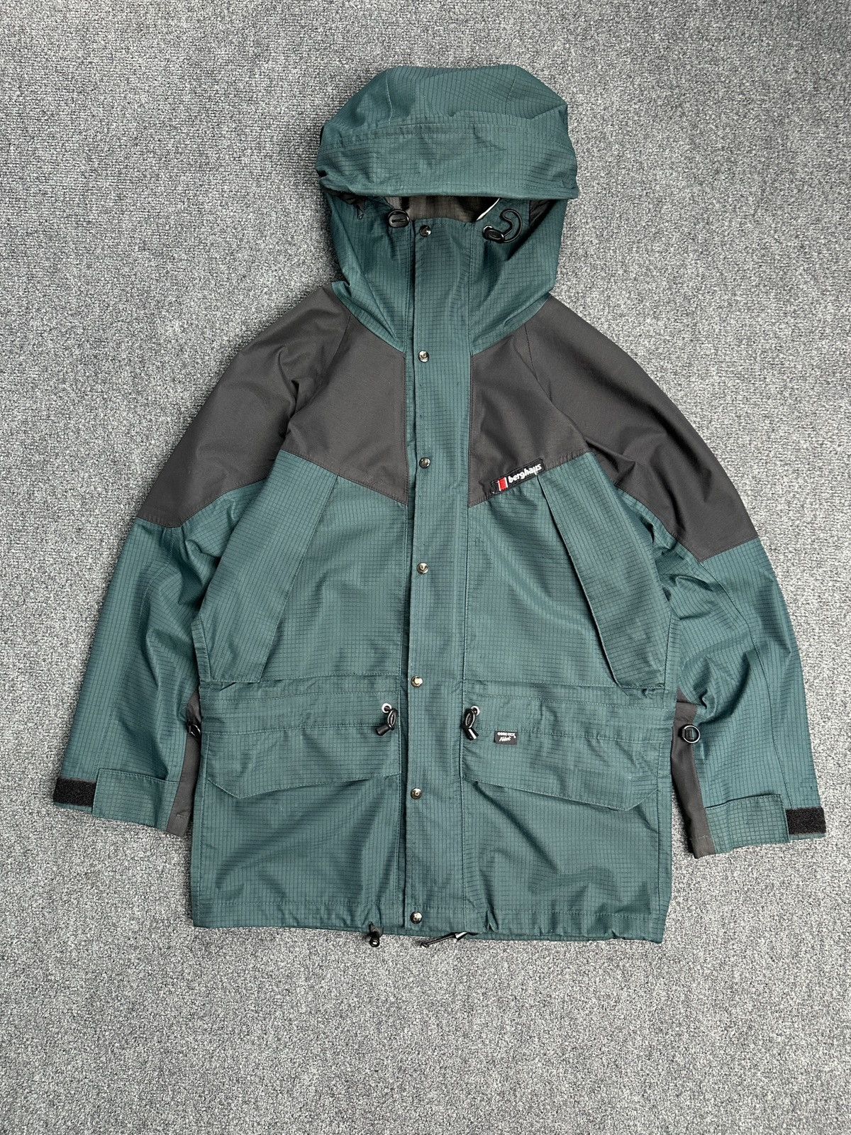 Berghaus 90s Vintage BERGHAUS Alpine Lite Extrem 7000 Gore-Tex Jacket ...