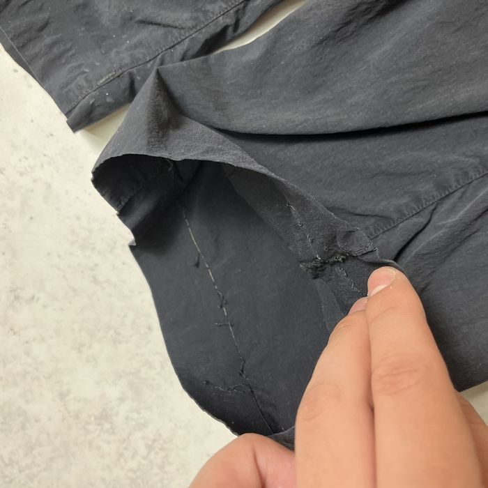 Arc'Teryx Arcteryx Women Vintage Outdoor Cargo Distressed Pants | Grailed Arc'Teryx Arcteryx Women Vintage Outdoor Cargo Distressed Pants | Grailed